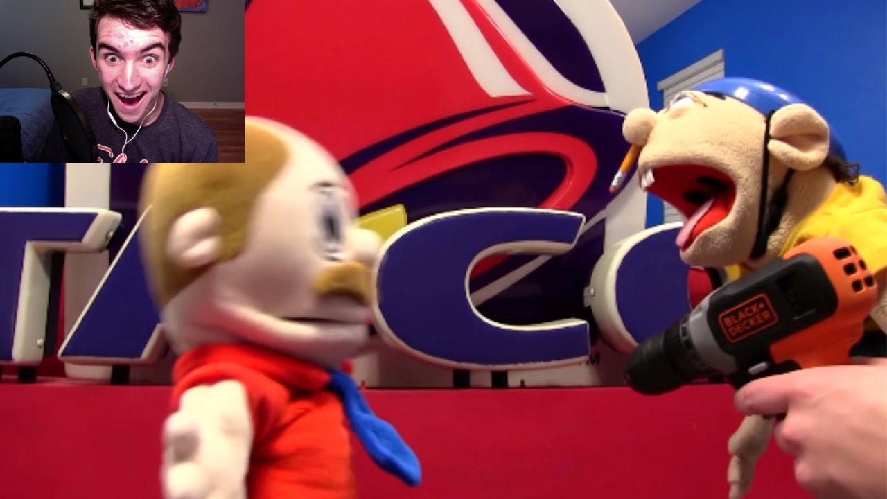 [3:00] "They Stole A Taco Bell Sign!!!" Reacting To SML Movie: Jeffy's ...