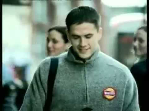 Michael Owen - Walkers Crisps - Cheese and Owen ad - 1999 - YouTube