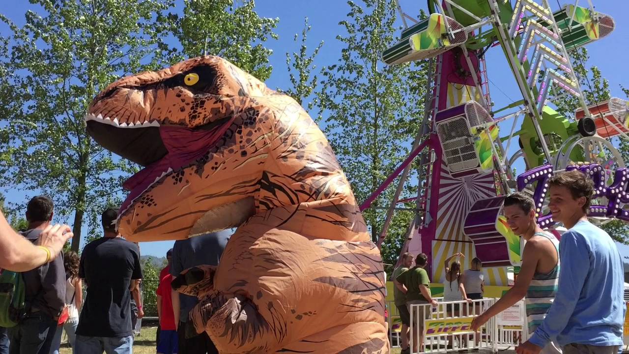 T-Rex at the carnival! - YouTube
