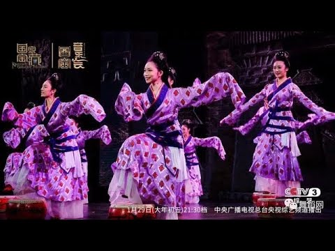 Beautiful Chinese Classical Dance【10】《相和歌 子衿》A-1080p - YouTube