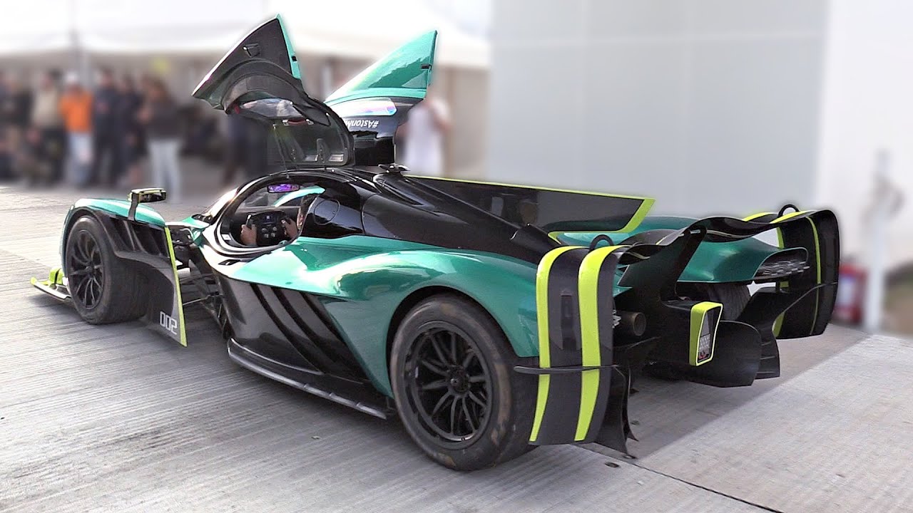 The BEST of Aston Martin Valkyrie AMR Pro 11.000rpm Cosworth V12 Engine ...