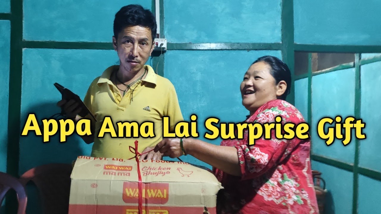 Appa Ama Lai Surprise Gift 🎁. Gift Kholnu ko Hattar vyo😄. - YouTube