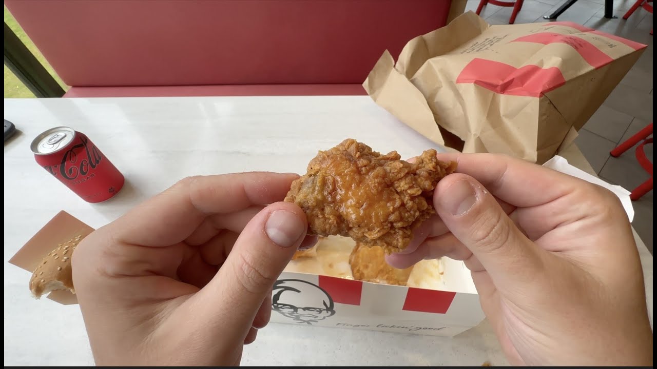 $9 GREASE-BOX (a new low for KFC?) - YouTube