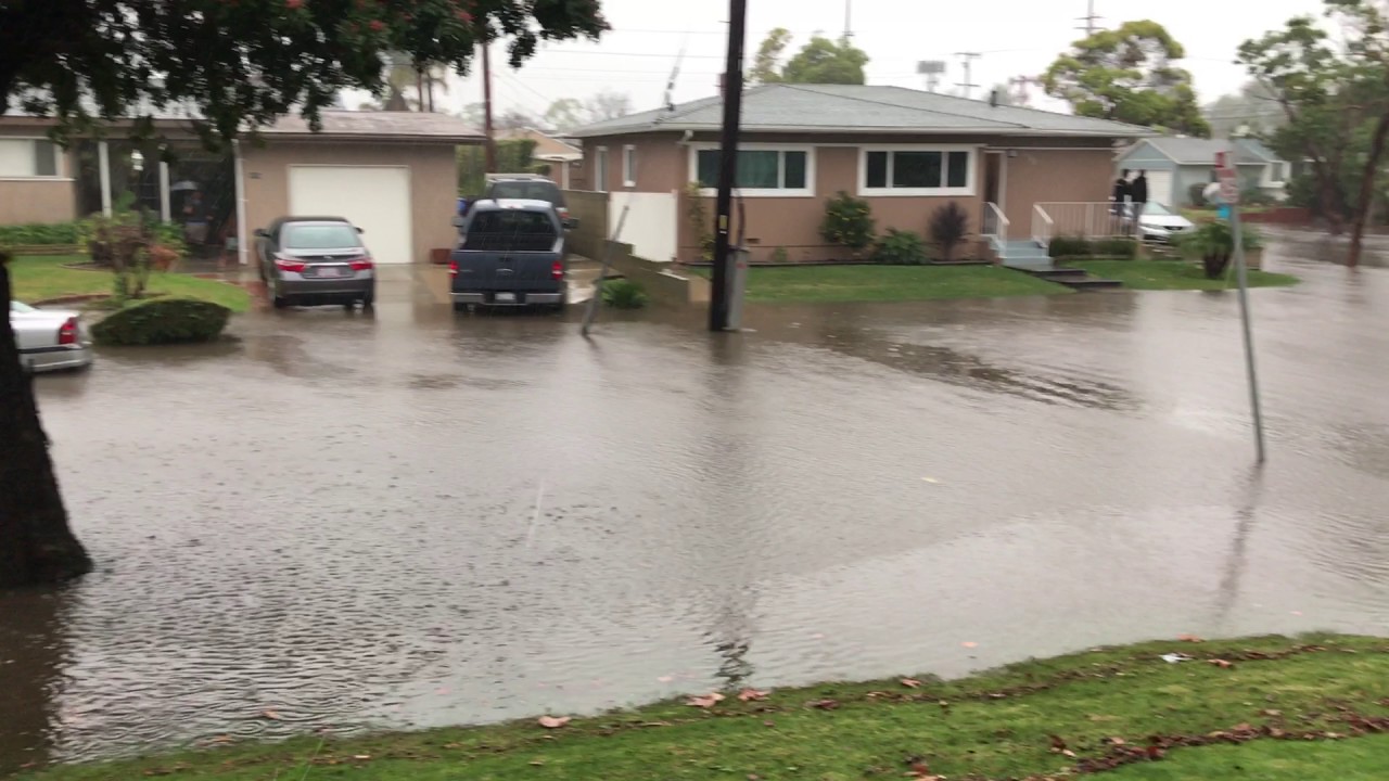 Rain on 1/22/2017 in Long Beach California - YouTube