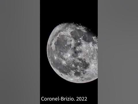 Moon shots. Canon M50 with EF-M 55-200 - YouTube