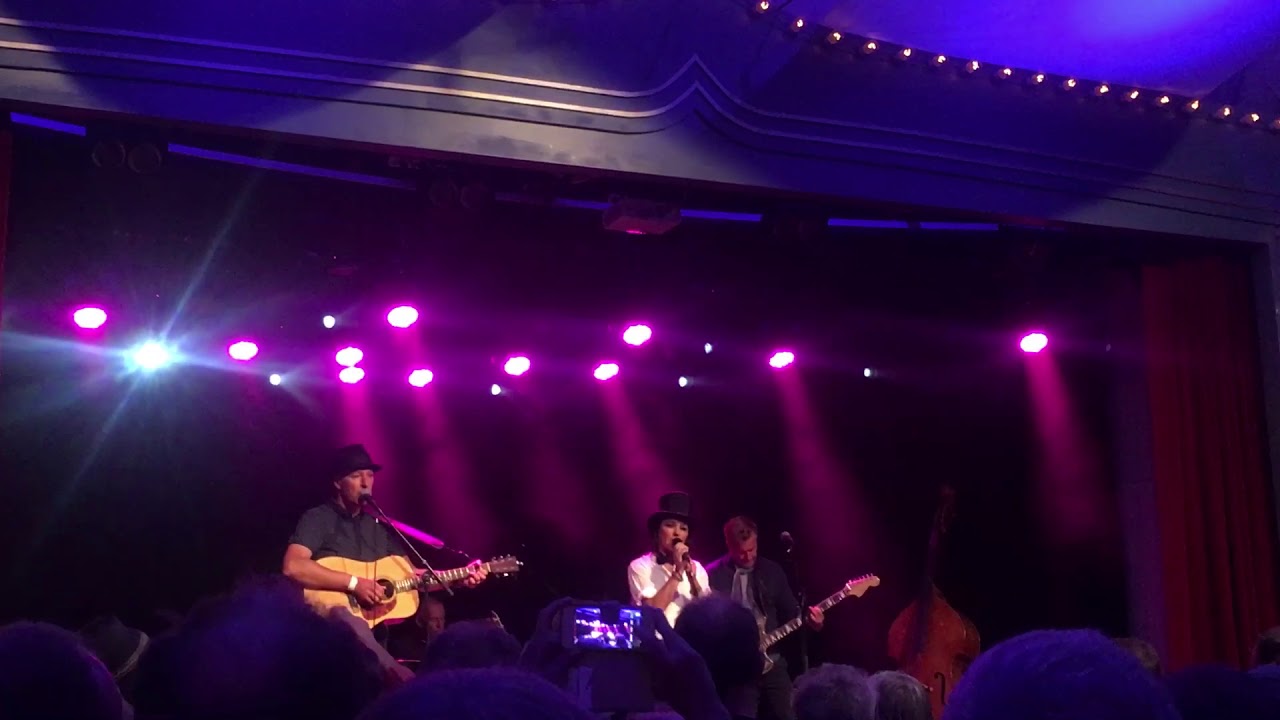 Sophie Zelmani with Lars Halapi — Once (Live @ Gröna Lund 2017) - YouTube