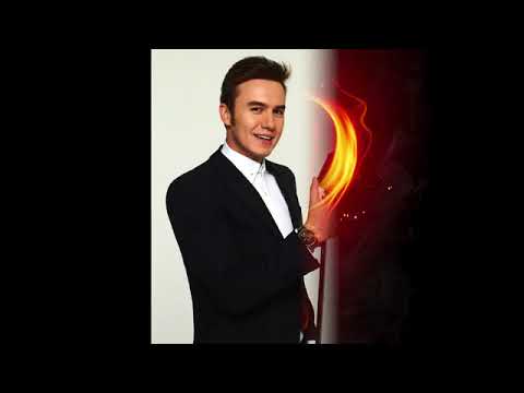 Mustafa Ceceli   'Aşk İçin Gelmişiz'