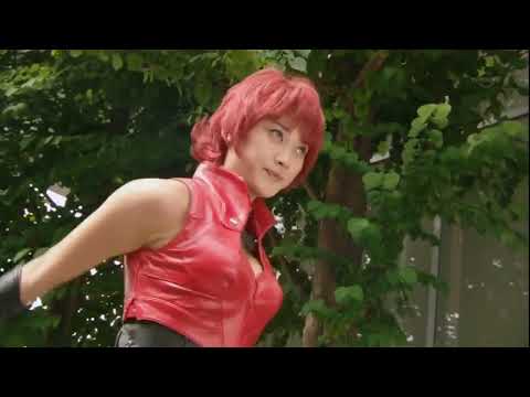 Girl Standing Headscissor (Cutie Honey The Live Ep.7)