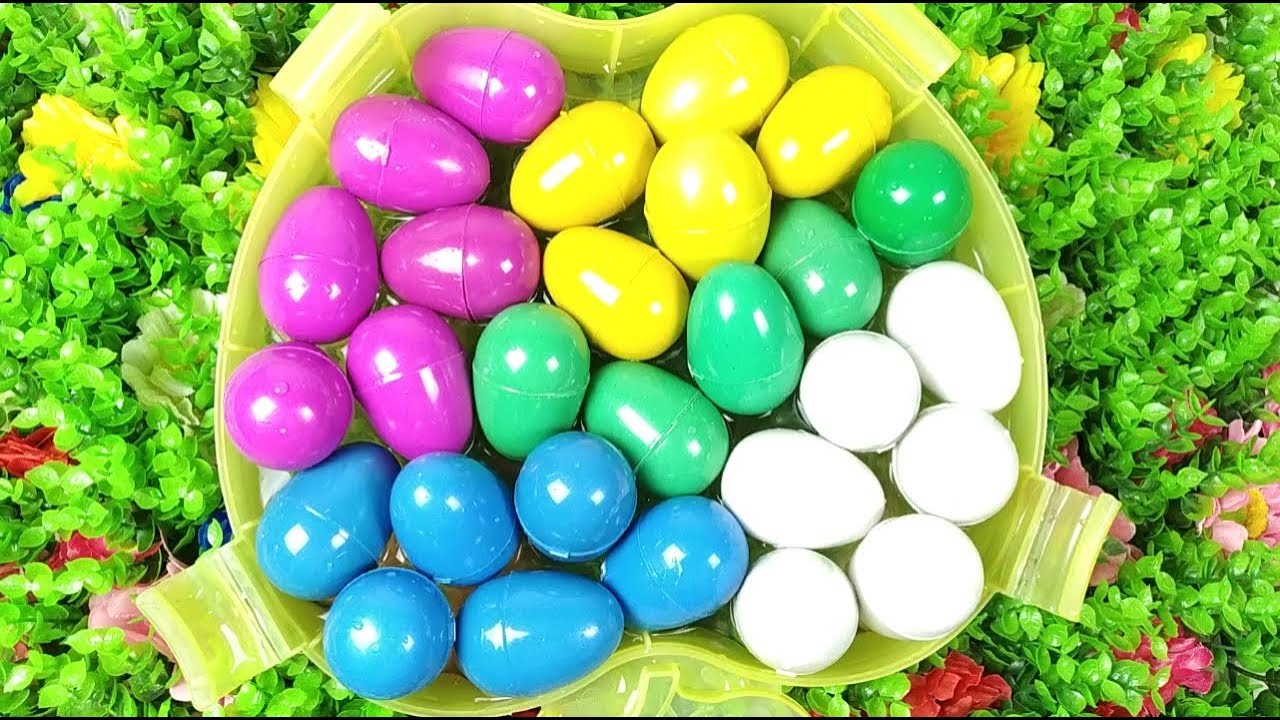 Lot's of Surprise Eggs in Pool | Learn Colors with Eggs | This Old Man ...