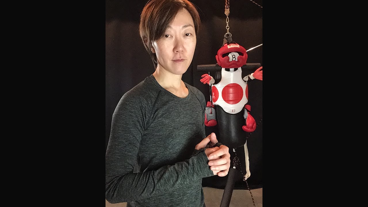 [INTRO] Stretching Yoga into Self-Defense - YouTube