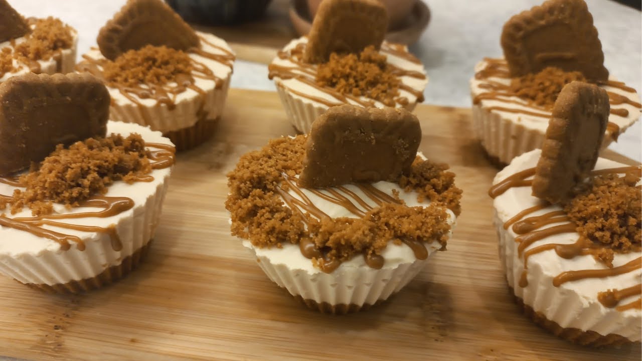 Biscoff Lotus Mini Cheesecakes | Best Biscoff Lotus Cheesecakes Easy No ...