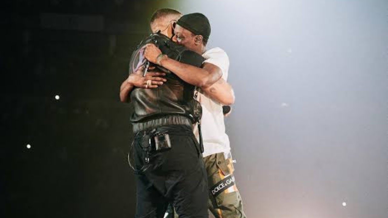 Wizkid and drake live performance of come closer at MSG Madison Square ...