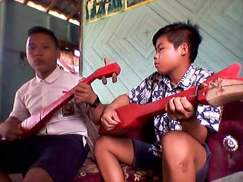 Main kecapi kalteng(tumbang miri) - YouTube