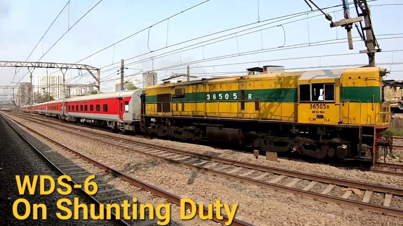 WDS 6 Shunting makeing Traffic Jam - YouTube