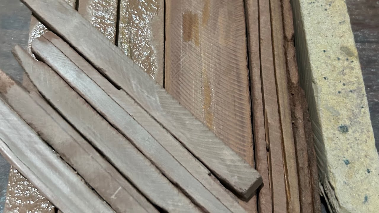 RED SLATE PENCIL+RED BAR+RED SLATE KITKAT+RED SLATE CHIPS&RED GROOVES ...