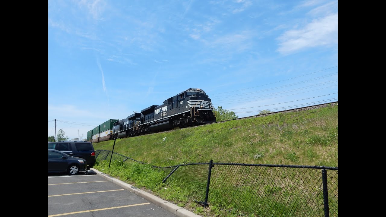 Lehigh Line Trains Part 2 of 2 - YouTube