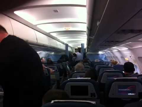 Stephen Harper aboard the Conservative plane - YouTube