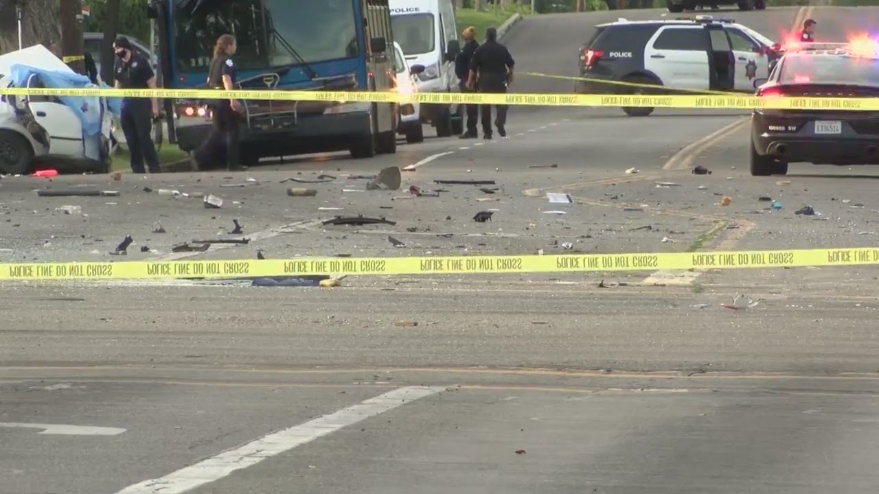 Eyewitness News Car chase turns deadly - YouTube