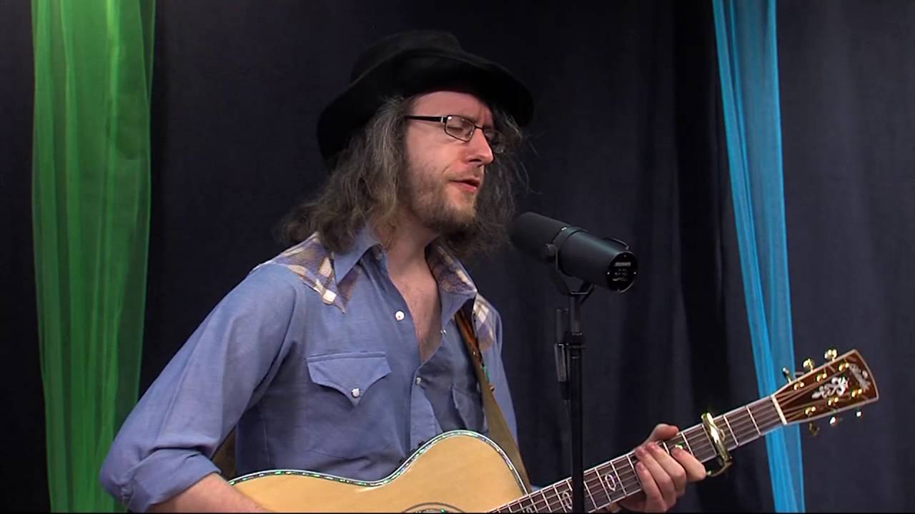 Singer/Songwriter Bryan Scar Performs on the DelmarvaLife Stage - YouTube