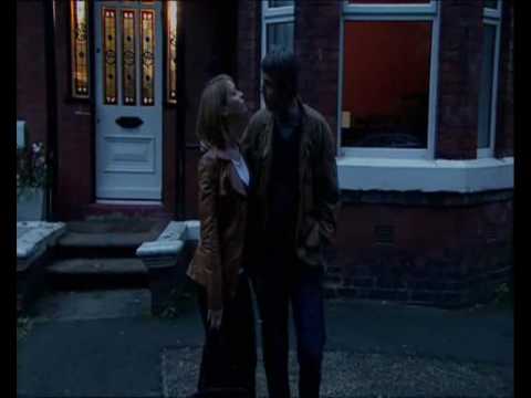 Reddie - Kiss the girl - Waterloo road [Request] - YouTube