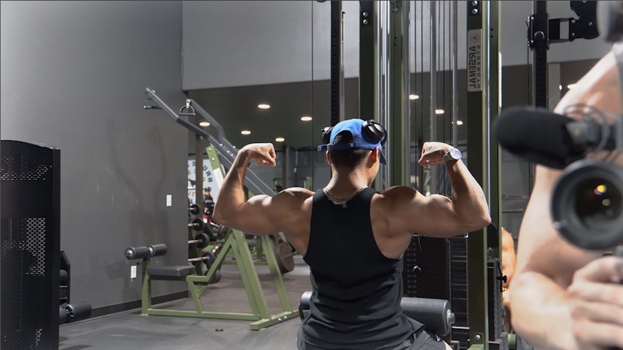 back workout at a sleeper gym?! - YouTube