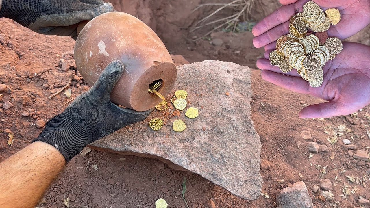 We Found Treasure With Metal Detector / Treasure Hunting - YouTube