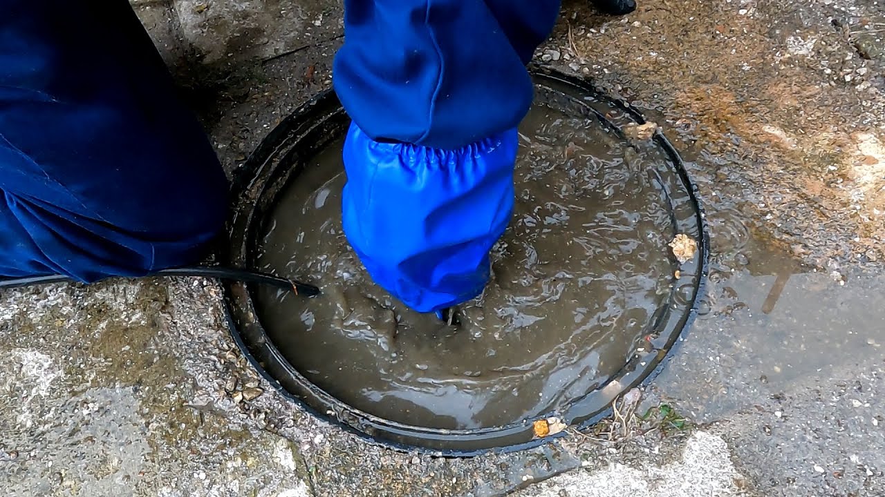 This Drain Decided to Make our Life Difficult 😩 - YouTube