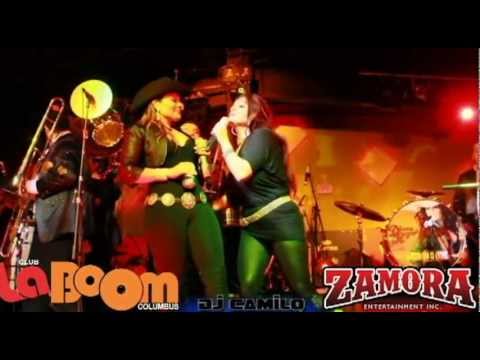 PEQUENO HOMENAJE A JENNI RIVERA......DIANA REYES EN SU PRESENTACION EL ...