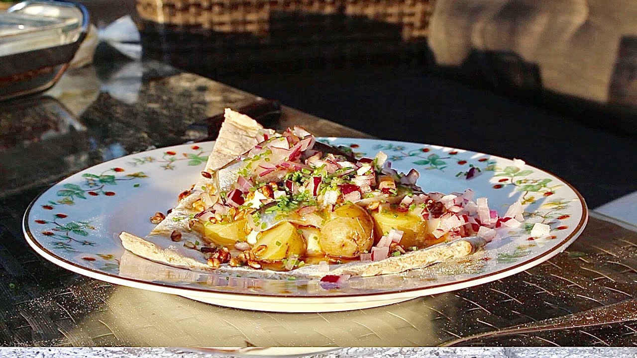 How Swedes Eat Rotten Fish - YouTube