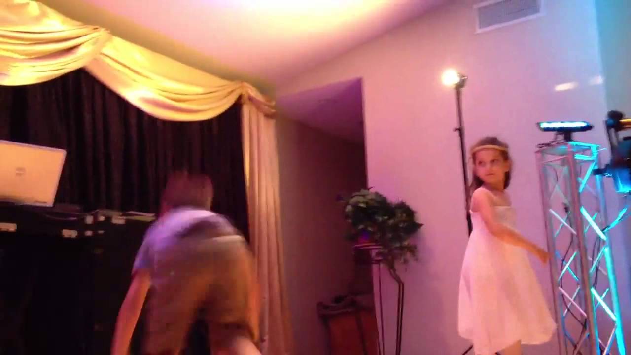 Michelle Torian's Der Voghormia Performance - YouTube