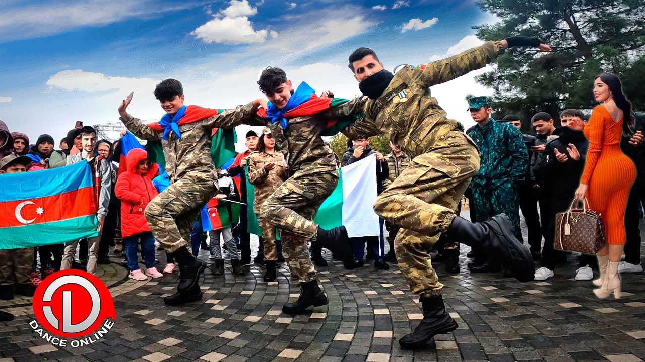 İran Mahnisi Azərbaycan Qelebesine Reqqaslarin Reqsi 😳 İzlemek ...