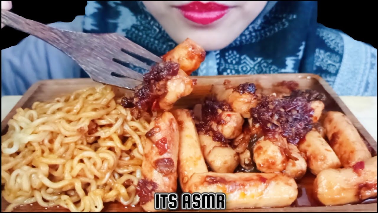 YUMMY💕 ASMR MAKAN INDOMIE GORENG RASA RENDANG, SOSIS PEDAS RASA AYAM ...