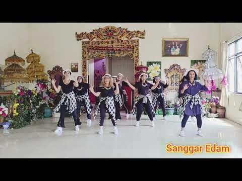 Enggo lari line dance by Sanggar Edam, Choreographer : Ning Puspa ( INA ...