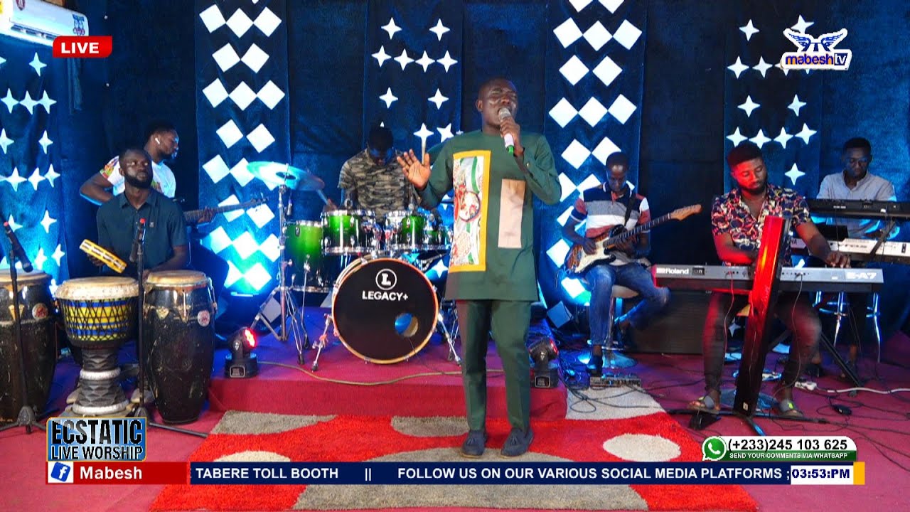ECSTATIC LIVE WORSHIP IS LIVE WITH ADWURAWURA AND EMMANUEL DUAH - YouTube