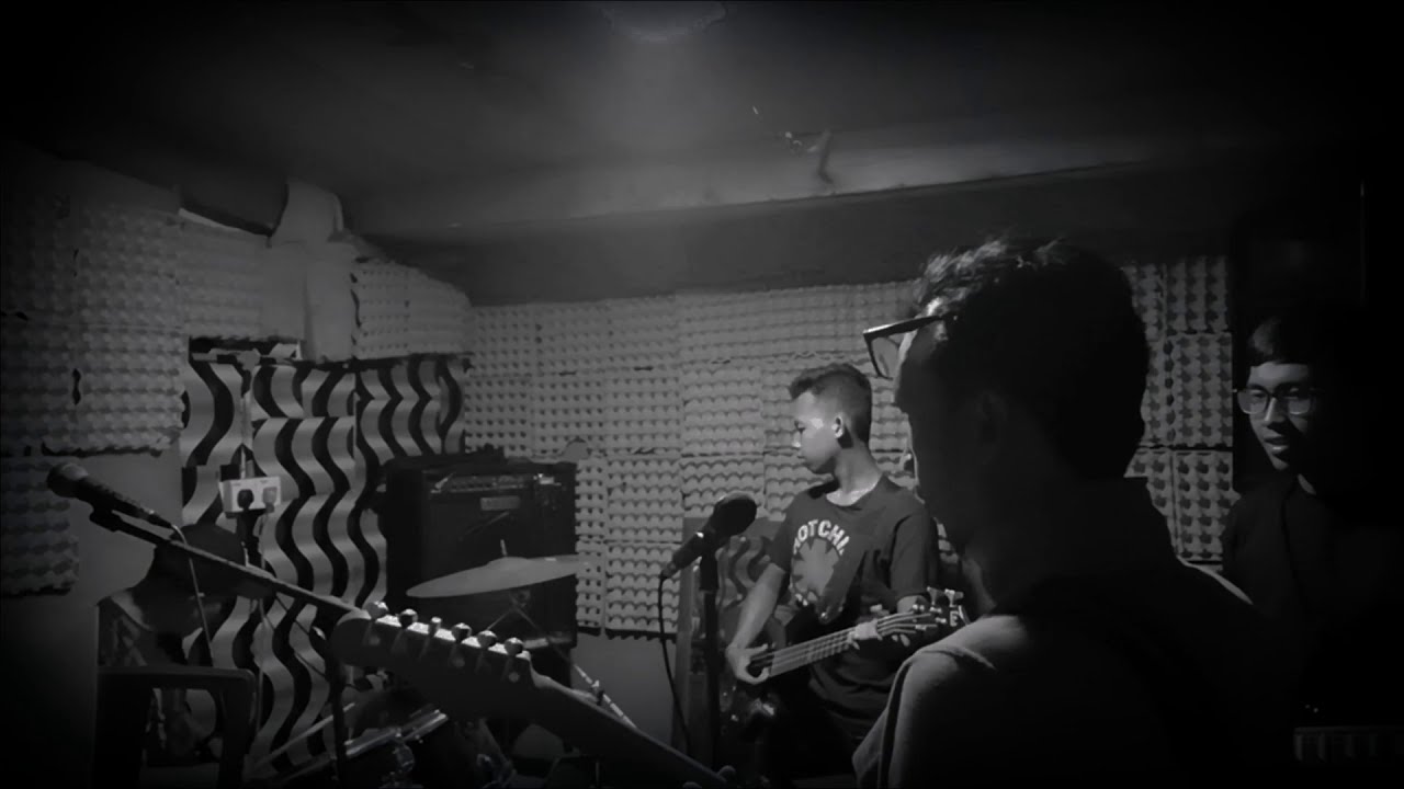 Creep - bad cover version - YouTube