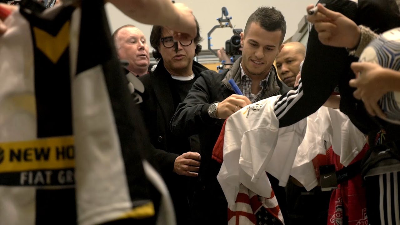 Teaser - AC9105: MasterCard Priceless Moments - YouTube