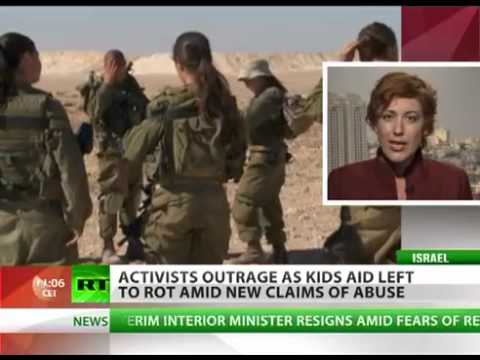 Israeli Army (IDF) Uses Children As Human Shield - YouTube