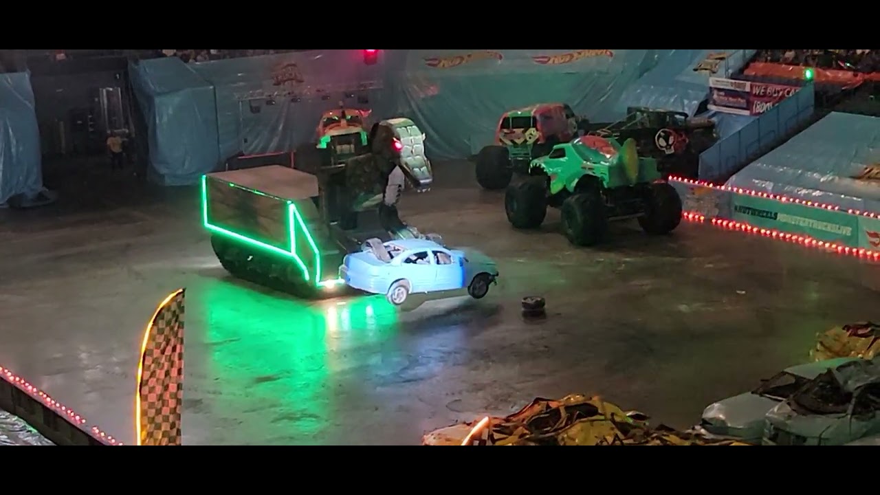 MEGASAURUS loves to eat cars (Toyota Arena) - YouTube