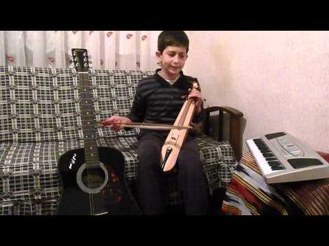 Kafamı Vuracağum da duvarlara taşlara ( SAPANCALI MeLİH BOZ )