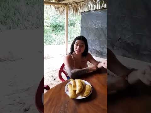 hola hola chas chas chas🍜