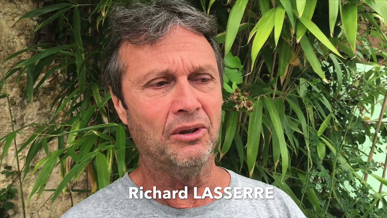 Entretien avec Richard LASSERRE - YouTube