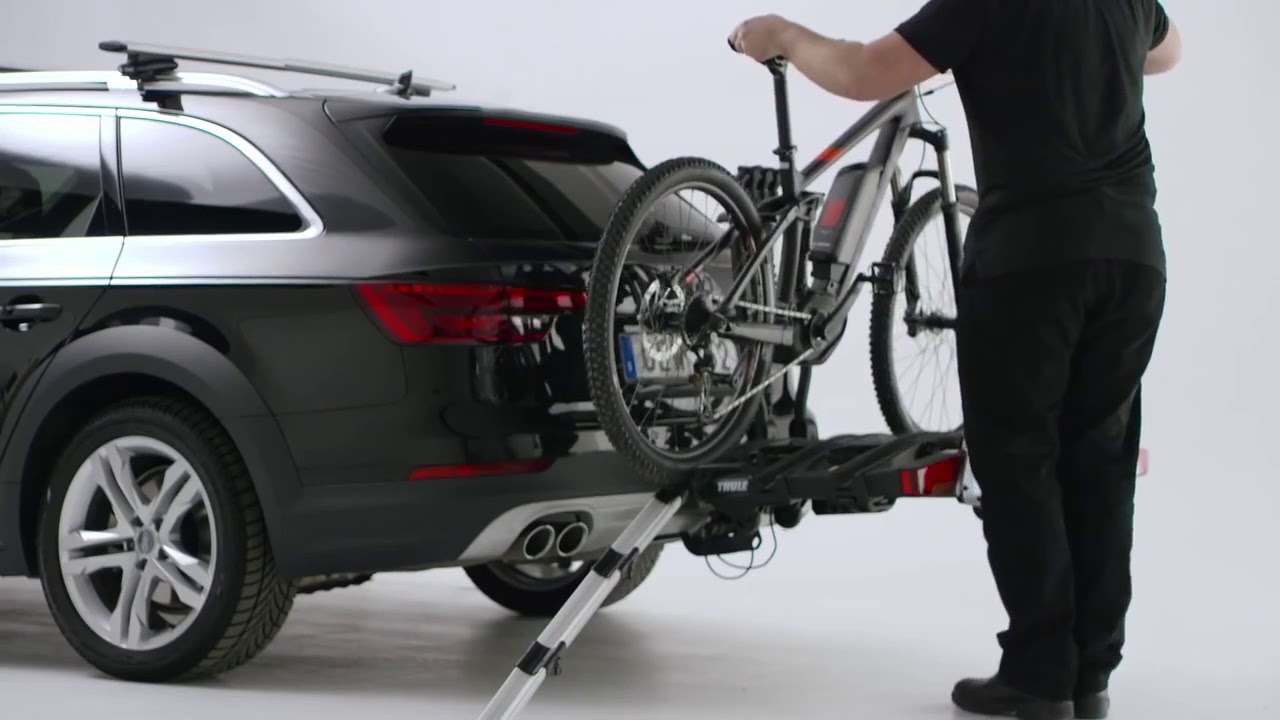 letscrooze Thule 933 easyfold xt - YouTube