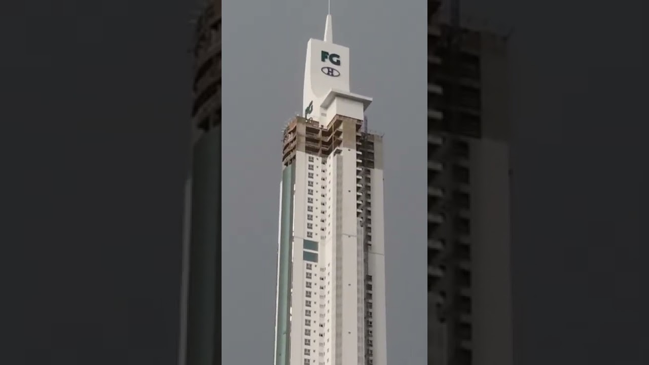 Maior prédio do Brasil. One Tower FG. - YouTube