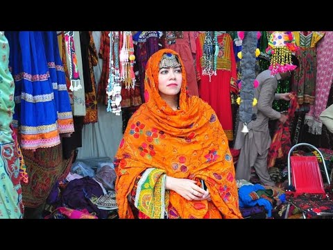 Nadia khattak in beautiful Pakhtun dresses - YouTube