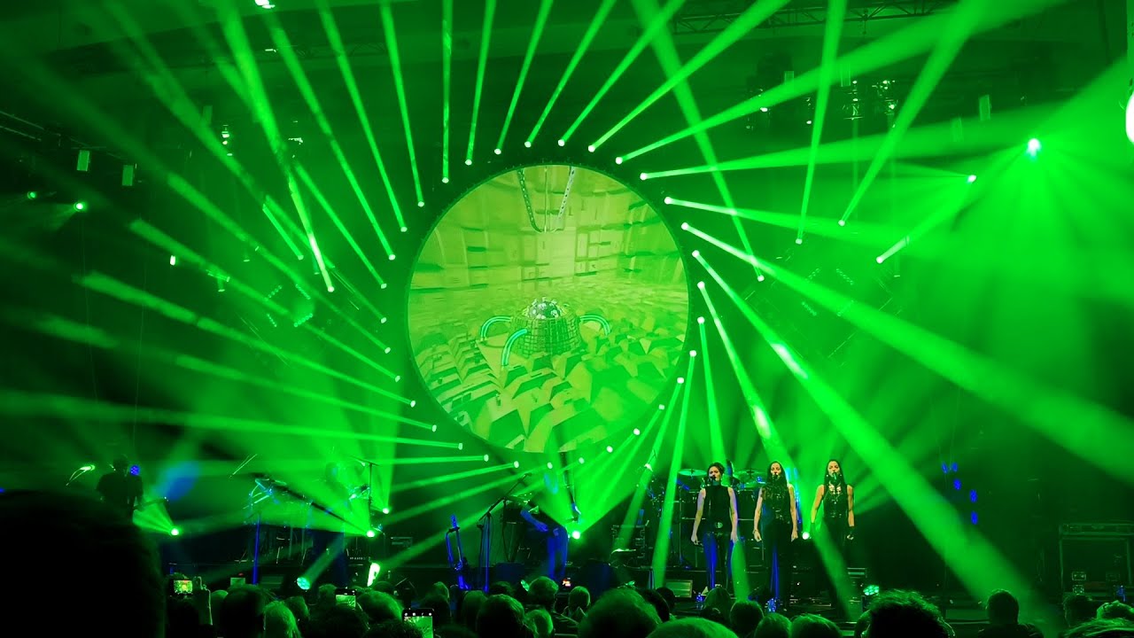 "Welcome to the Machine" (Pink Floyd), played by "Brit Floyd" at CCH ...
