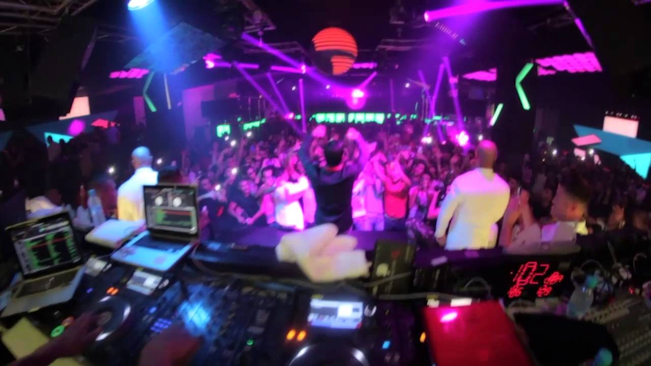 LACRIM @ 555 FAMOUS CLUB MARRAKECH - YouTube