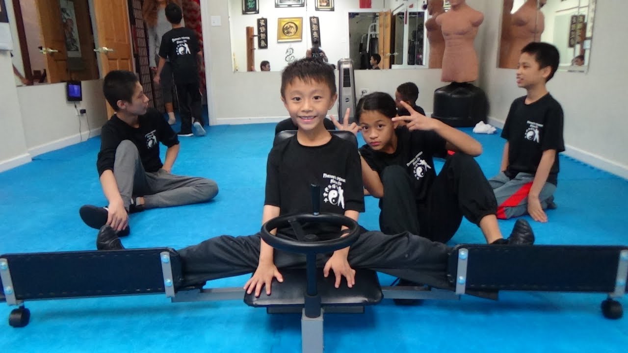 Kung Fu Fitness Middle Split Machine Challenge - YouTube