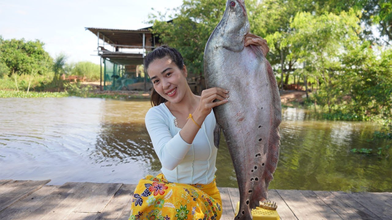 Amazing Soup Big Fish Cook With Palm Sugar Country Style & Eat ...