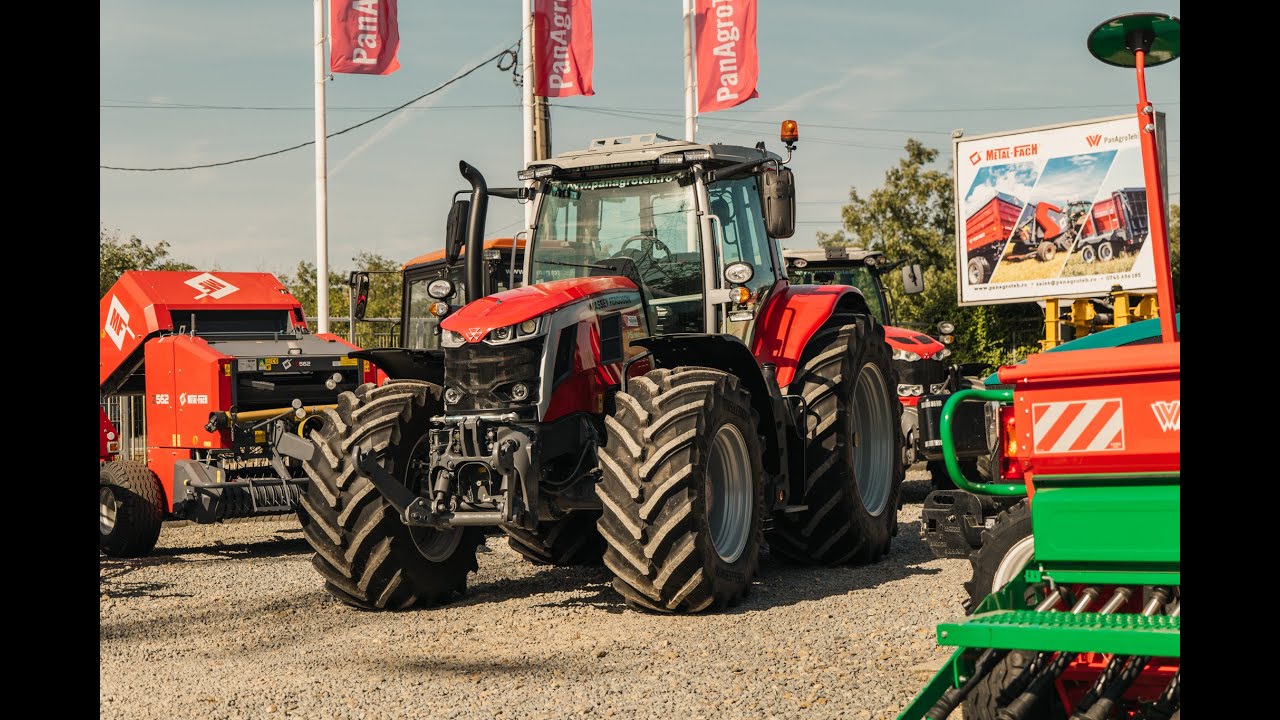 Prezentare tractor Massey Ferguson 7S190 - YouTube