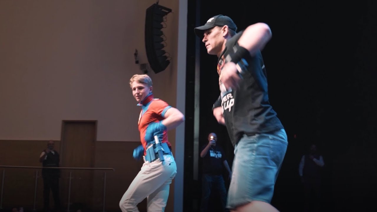 John Cena Dances @ Comic-Con Wales (06/08/2022) | Peacemaker dances ...